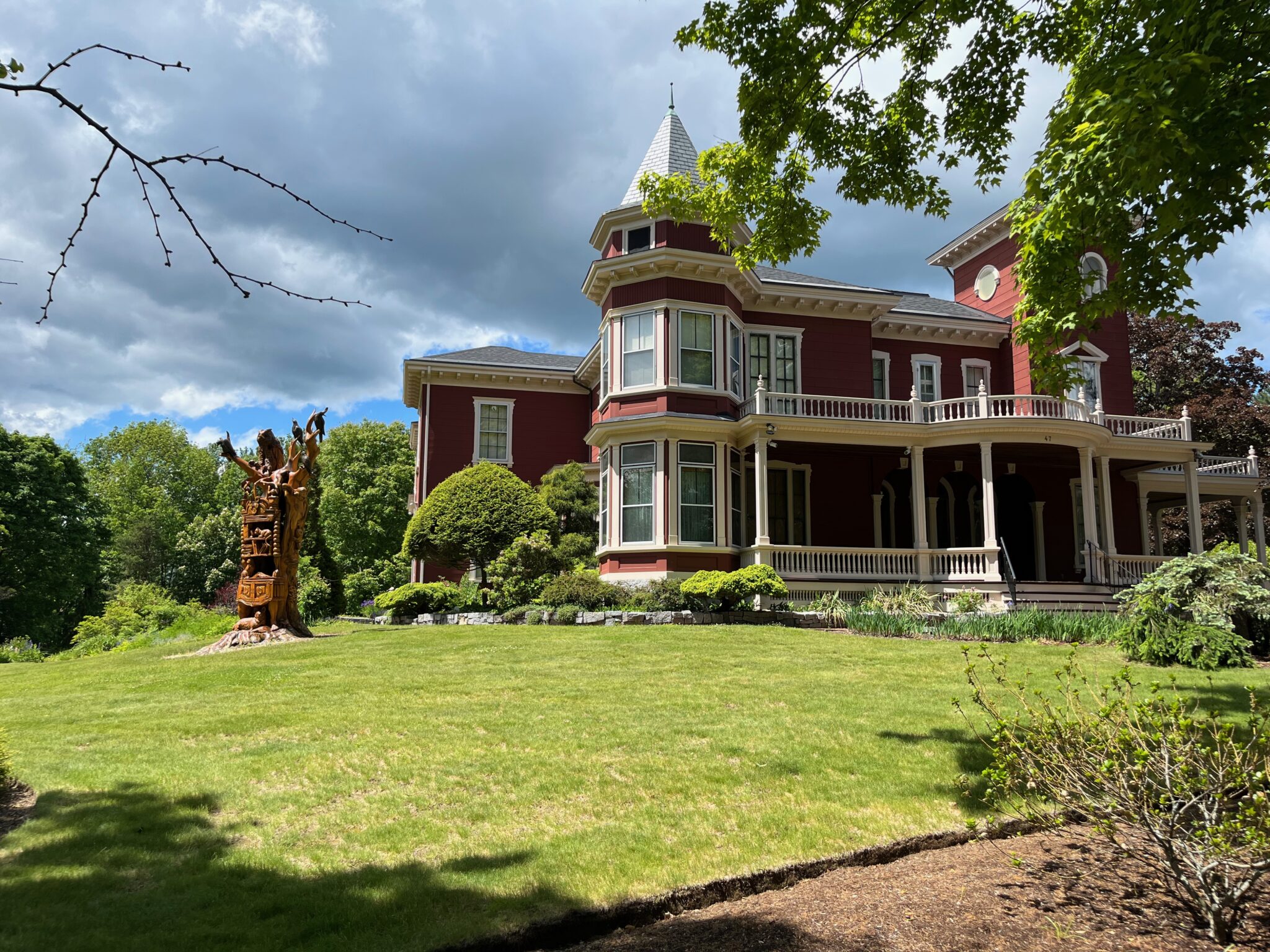 Visiting Stephen King's Old House - Erica Robyn Reads